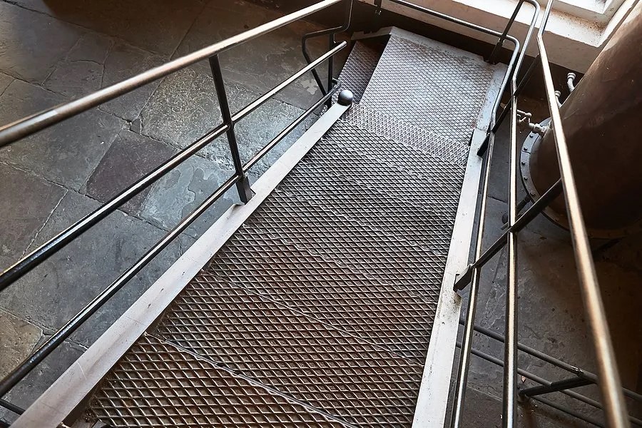 Local Directory Jet - Business Directory : Victoria Stairs